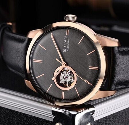 Understanding How Automatic Watches Work | Titan Blog