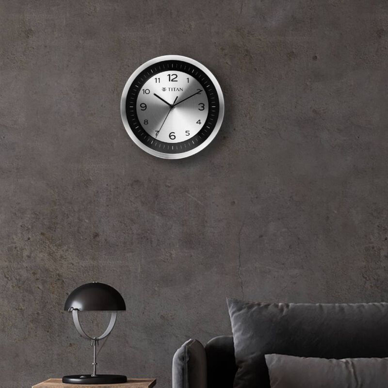 Buy Online Titan Metallic Wall Clock Silver Dial with Silent Sweep ...