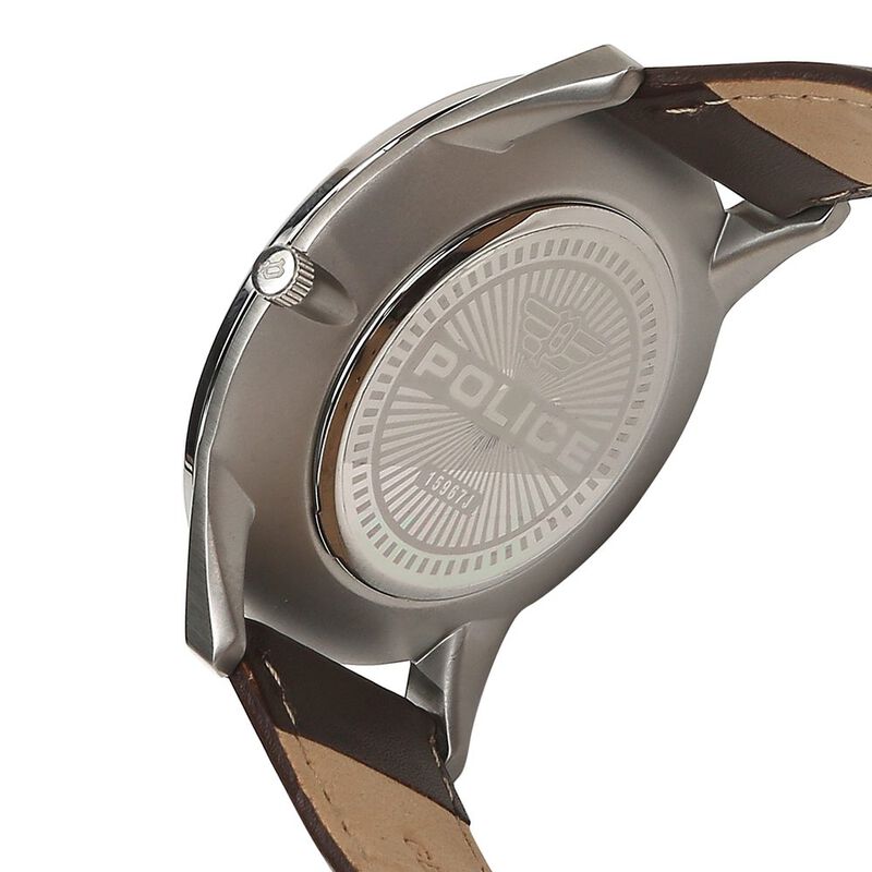 Buy Online Police Analog Silver Dial Watch for Men - ndpl15967js04aw ...