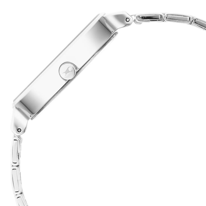 Buy Online Fastrack Stunners Quartz Analog Silver Dial Metal Strap ...
