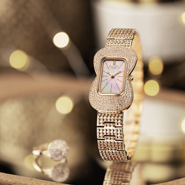 Buy Online Titan Raga Glimmers Quartz Analog Pink Mother Of Pearl Dial ...