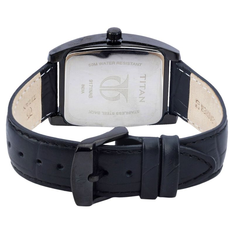 Buy Online Titan Quartz Analog with Date Silver Dial Leather Strap ...