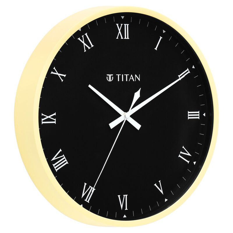 Buy Online Titan Classic Balck Wall Clock with Silent Sweep Technology ...