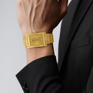 Buy Square Dial Watches for Men at the Best Price | Titan