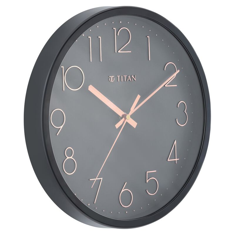Buy Online Titan Classic Black Wall Clock with Silent Sweep Technology ...
