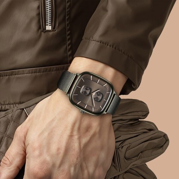 Buy Online Titan Avant Garde Quartz Multifunction Brown Dial With Green ...