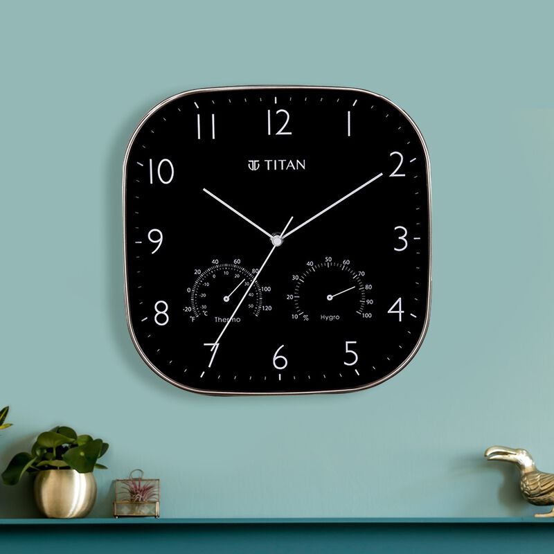 Buy Online Titan Clocks - Clima Classic - Gold - nuw0108pa02 | Titan