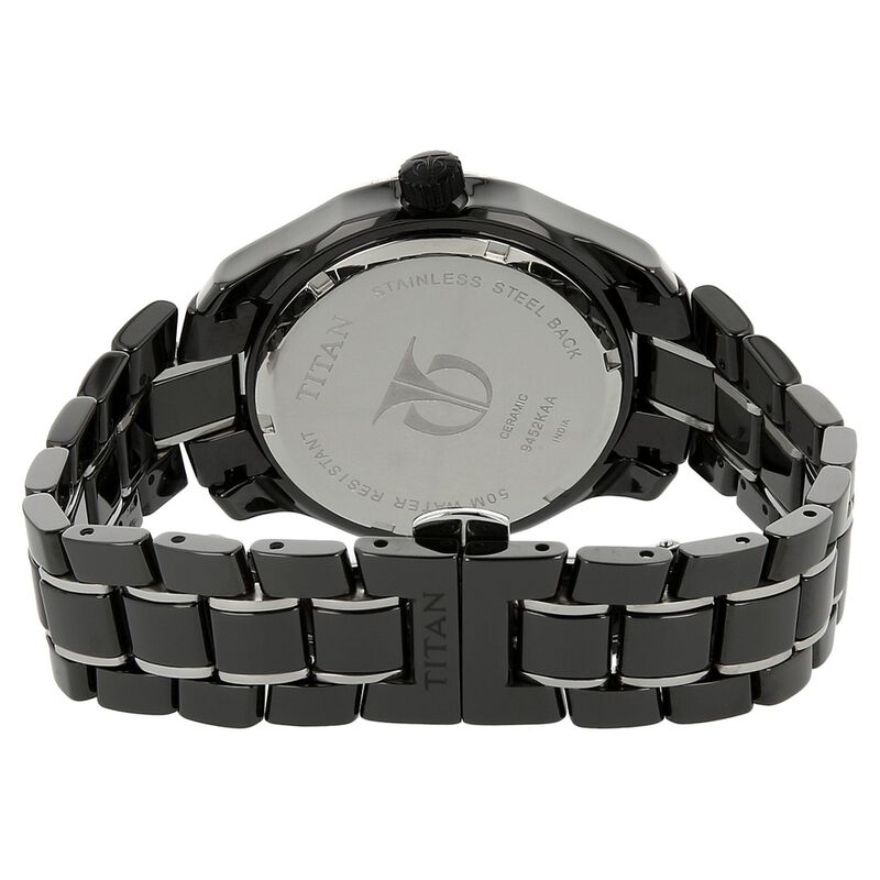 Buy Online Titan Quartz Analog with Day and Date Black Dial Stainless ...