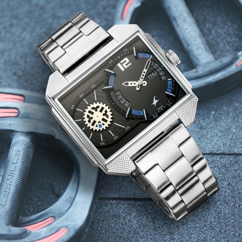 Buy Online Fastrack Fastfit Quartz Analog with Day and Date Black Dial ...