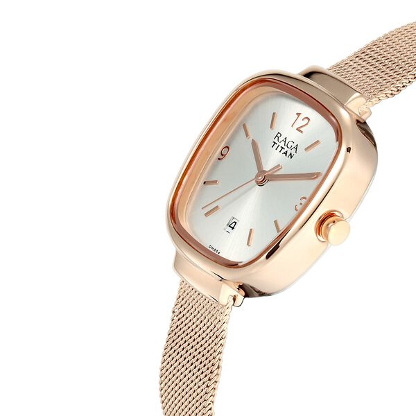 Buy Online Titan Quartz Analog with Date Silver Dial Stainless Steel ...