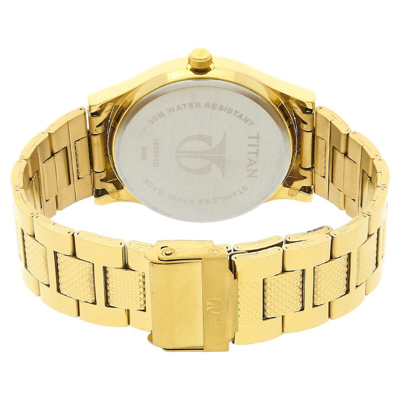 Buy Online Titan Analog with Day and Date Quartz Champagne Dial Metal ...