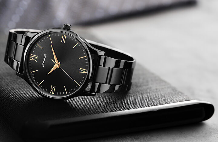 Know How Black Watches Uplifts Style of a Man | Titan Blog
