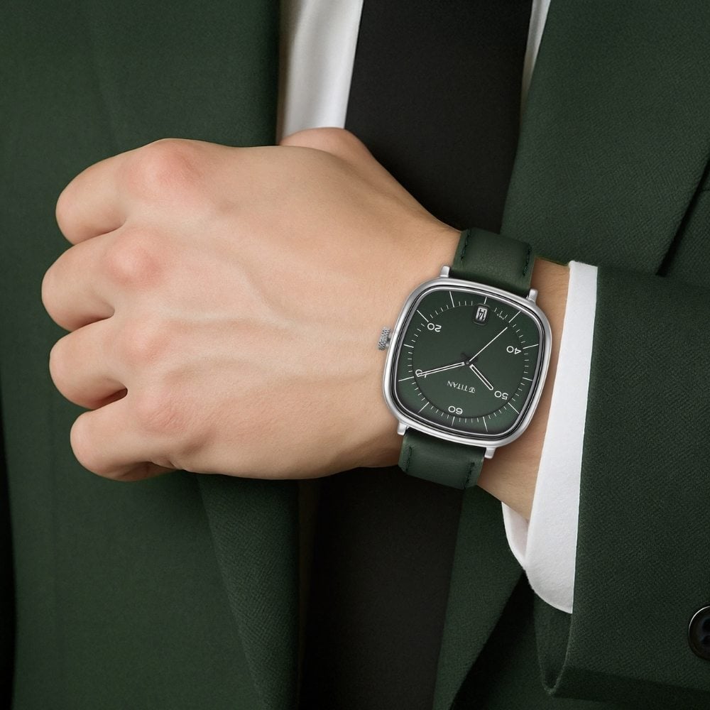 Buy Online Titan Neo Curve Quartz Analog with Date Green Dial Stainless ...
