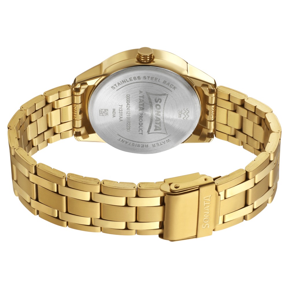 Buy Online Sonata Quartz Analog with Day and Date Champagne Dial ...