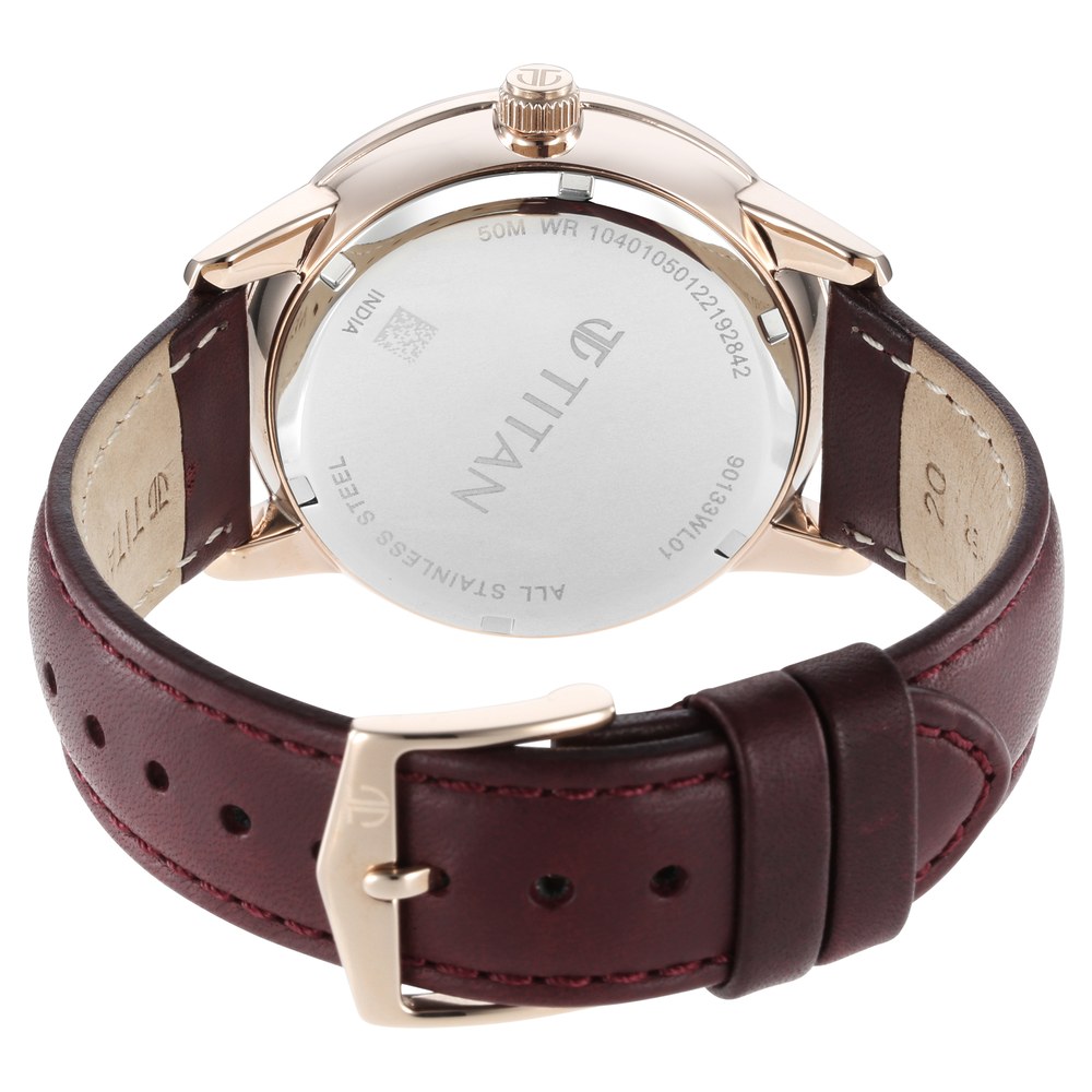 Buy Online Titan Urban Magic Silver Dial Quartz Multifunction Leather ...