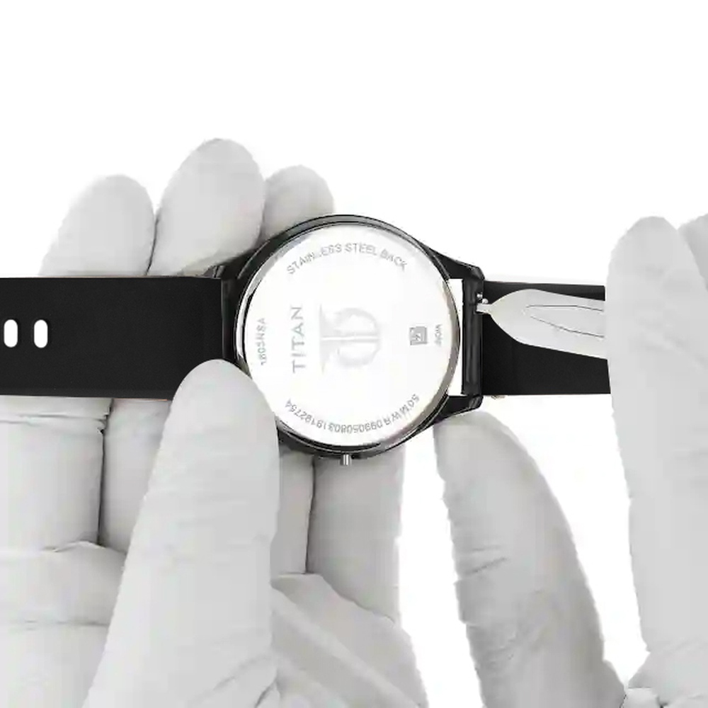 Buy Online Fastrack 24 mm Black Silicone Strap for Guys - ndpp38072ap01 ...