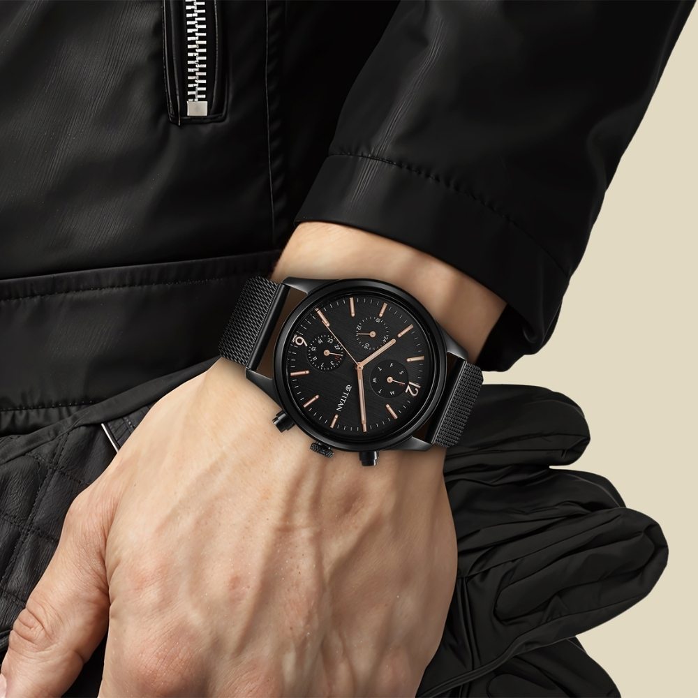 Buy Online Titan Neo Black & Gold Quartz Analog with Day and Date Black ...