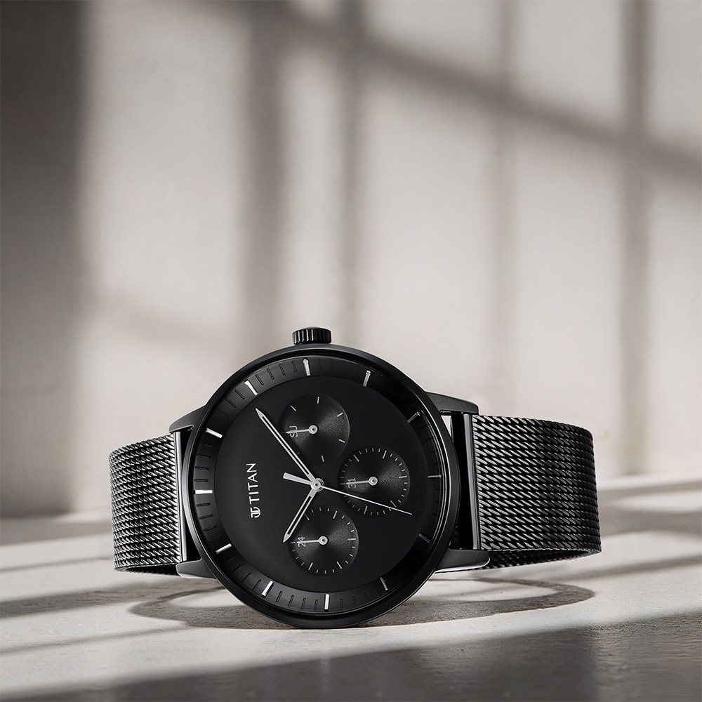 Buy Online Titan Modern Classics Black Dial Quartz Multifunction ...