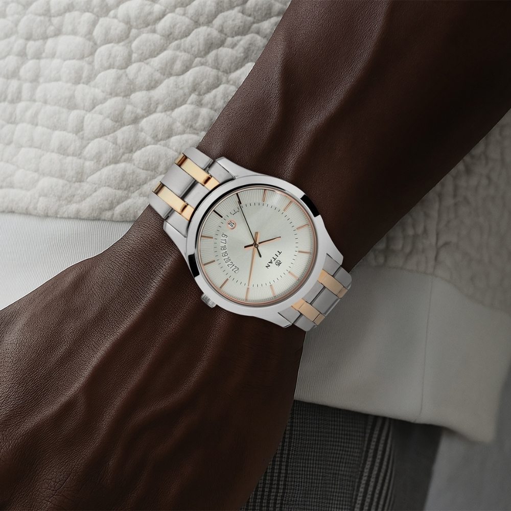 Buy Online Titan Quartz Analog with Date Silver Dial Stainless Steel ...