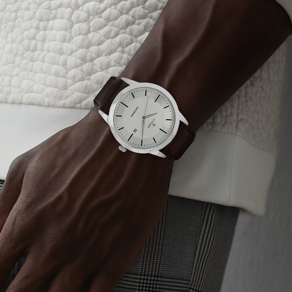 Buy Online Titan Classic Silver Dial Analog with Date Leather Strap ...