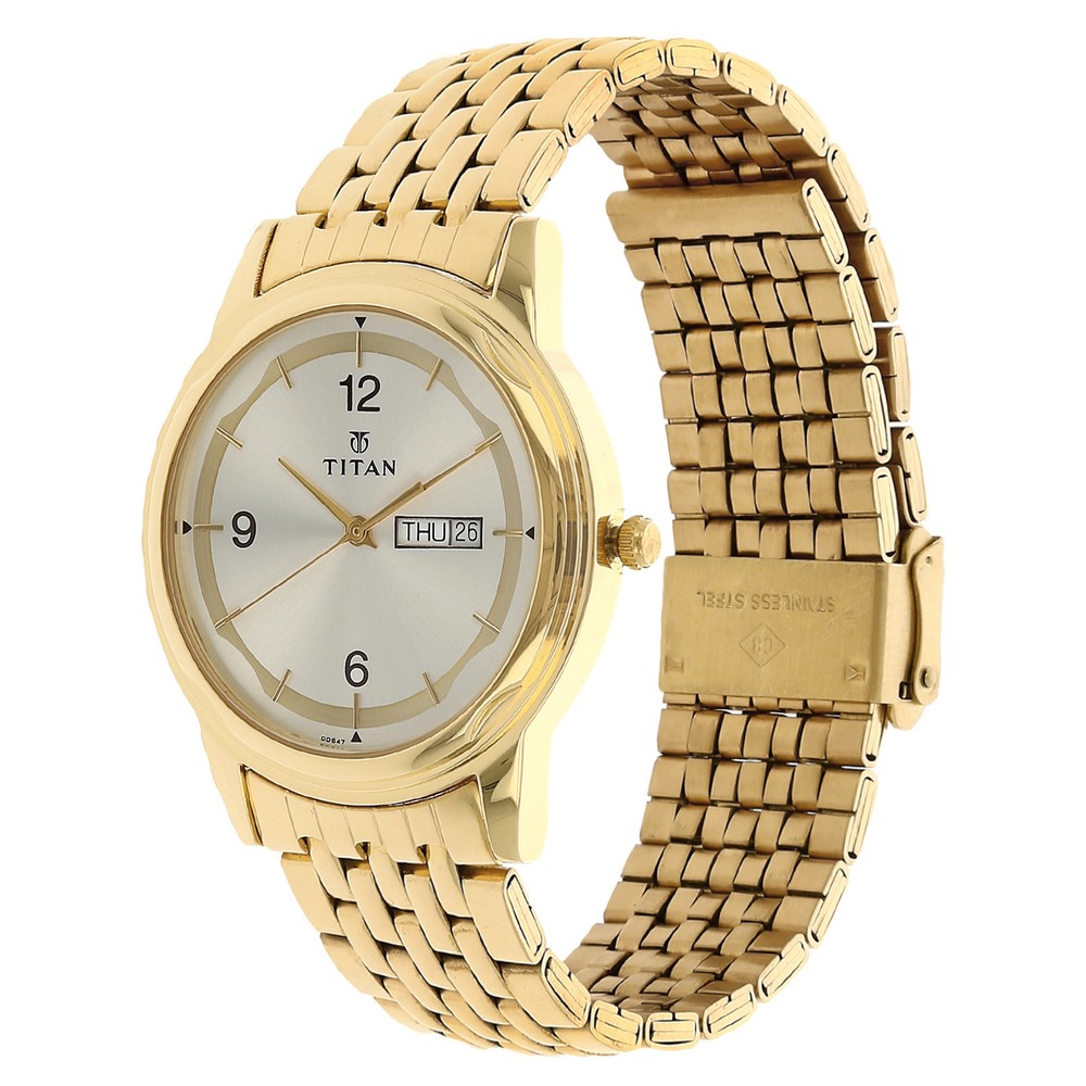 Buy Online Titan Analog with Day and DateSilver DialStainless Steel ...