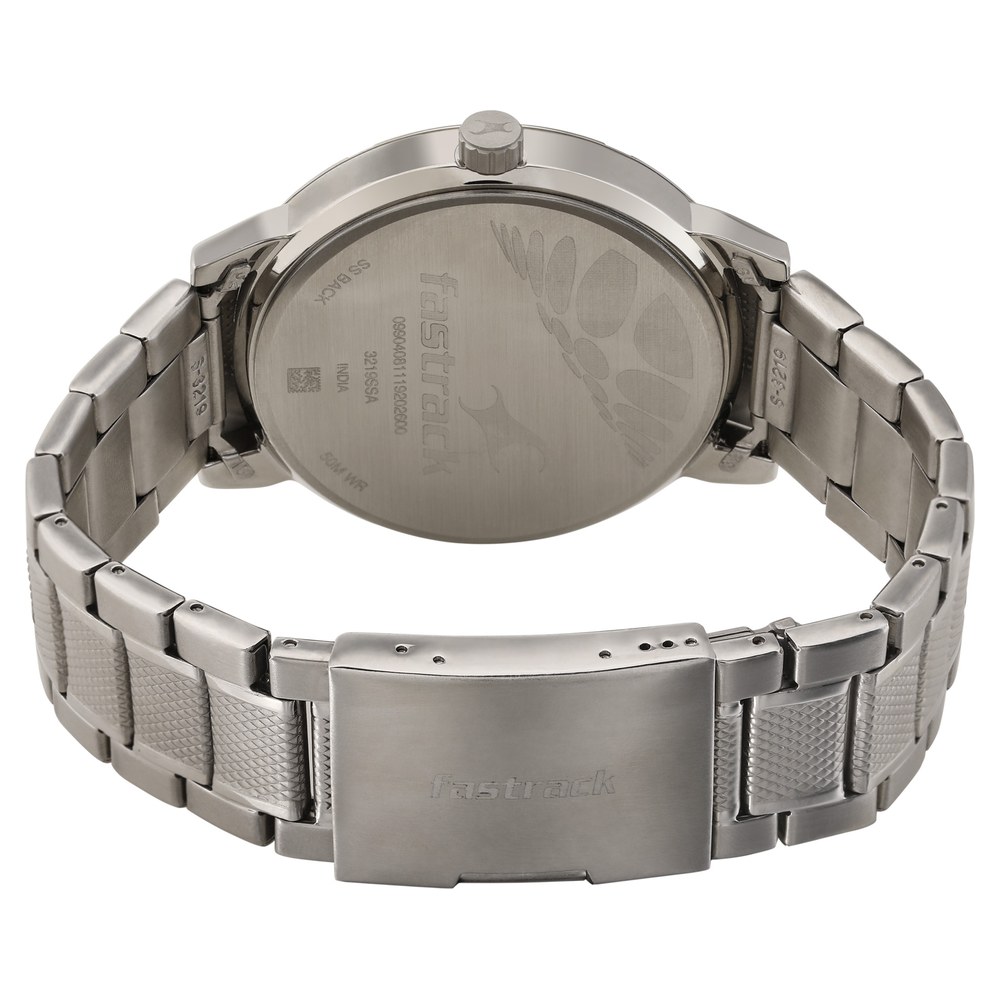 Buy Online Fastrack Go Skate Quartz Analog with Day and Date Black Dial ...