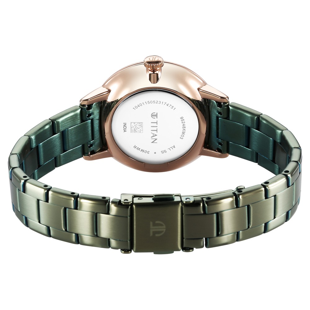 Buy Online Titan TGIF Quartz Analog Green Dial Green Stainless Steel ...