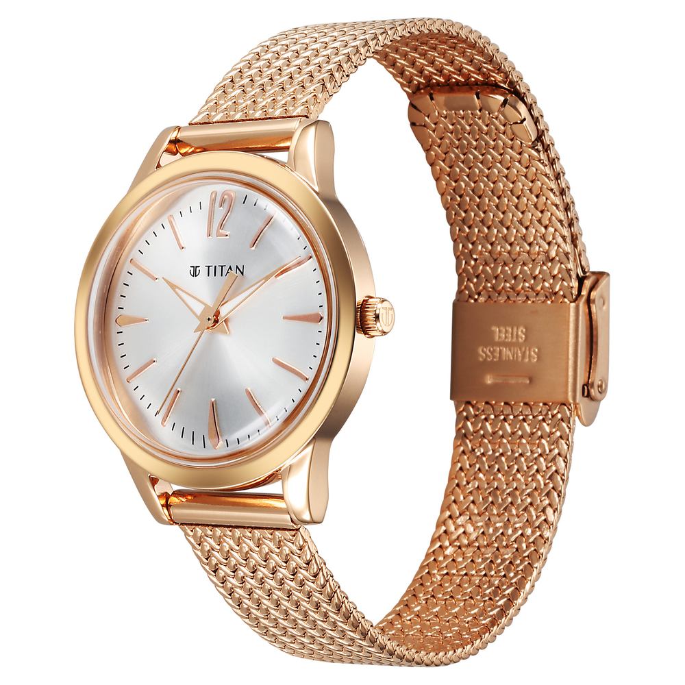 Buy Online Titan Titan Timeless Urban Quartz Analog Silver Dial Metal ...
