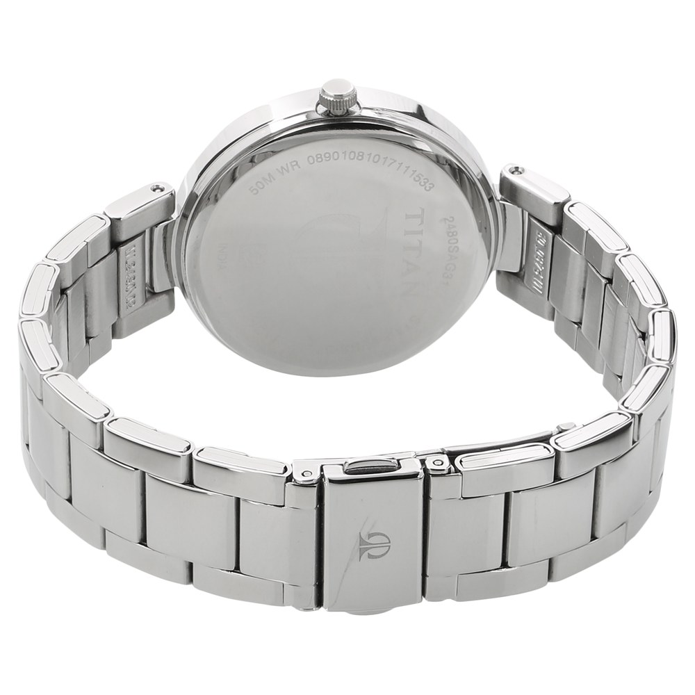 Buy Online Titan Workwear Black Dial Analog with Day and Date Stainless ...