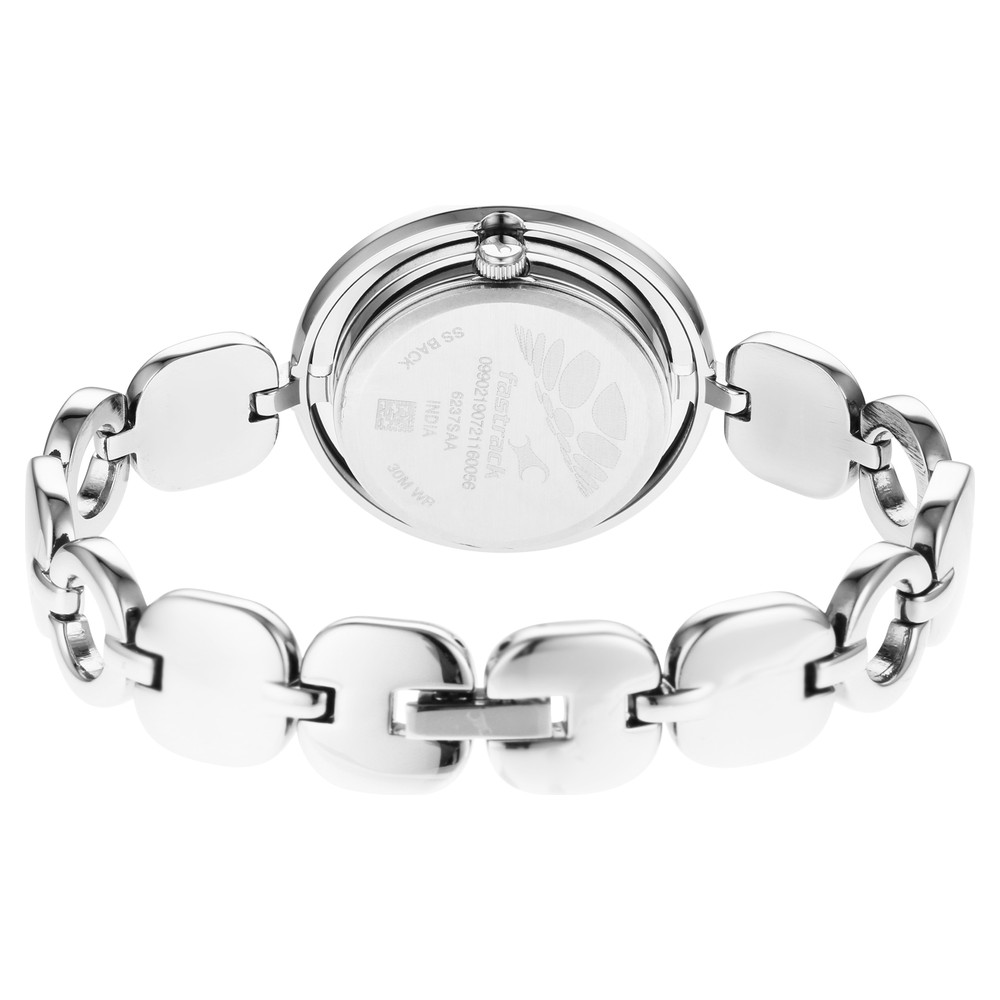 Buy Online Fastrack Glitch Quartz Analog Silver Dial Metal Strap Watch ...